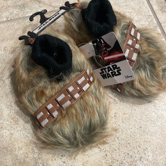 Star Wars | Shoes | Nwt Kids Boys Disney Star Wars Chewbacca Chewie ...